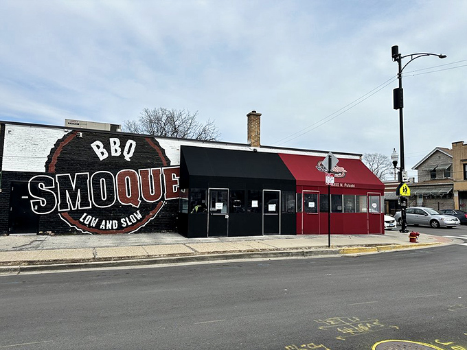 Smoque's exterior is like a siren song for BBQ lovers. That massive logo isn't just eye-catching&mdash;it's practically a smoke signal calling you home.