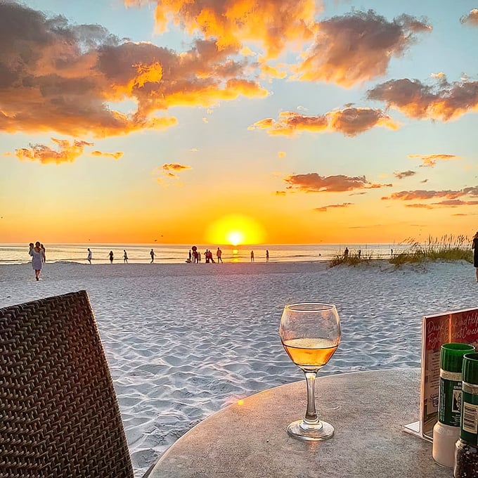 Paradise found! Imagine dining with your toes in the sand, the Gulf of Mexico stretching out before you like nature's own IMAX screen.