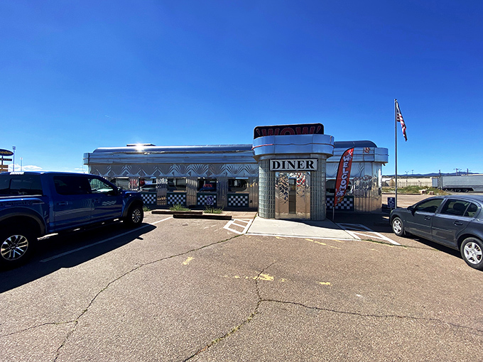 Shiny and chrome, this diner's exterior is straight out of a '50s sci-fi flick. Beam me up, Scotty &ndash; I'm ready for some out-of-this-world breakfast!