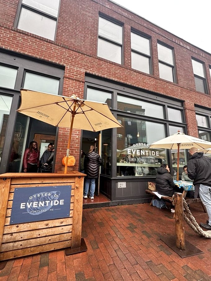 Eventide's exterior: A seafood lover's paradise in disguise! This unassuming storefront hides a world of oceanic delights waiting to be discovered.