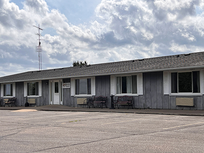 Unassuming on the outside, extraordinary on the inside. Fannies Supper Club & Motel proves that you can't judge a book by its cover &ndash; or a restaurant by its siding.