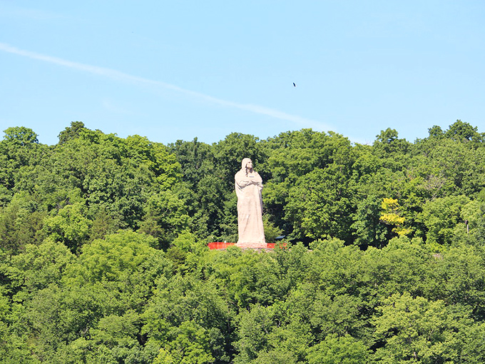 Eternal Indian or eternal photo op? This towering statue watches over Lowden State Park like a stone-faced lifeguard on the world's greenest beach.