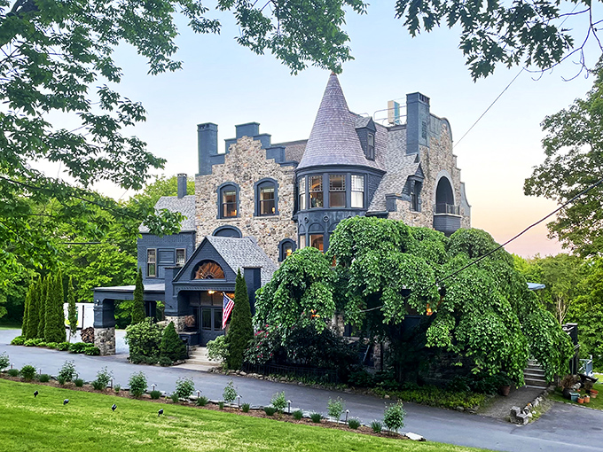 A castle in Maine? You bet! The Norumbega's fairy tale exterior makes you wonder if Cinderella's carriage is just around the corner.