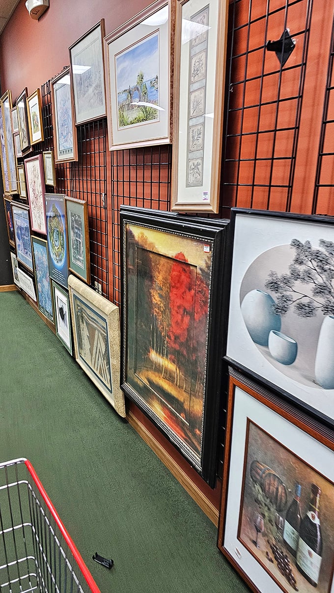 Art for every taste! Whether you're into landscapes or abstract, there's a masterpiece waiting to grace your walls.