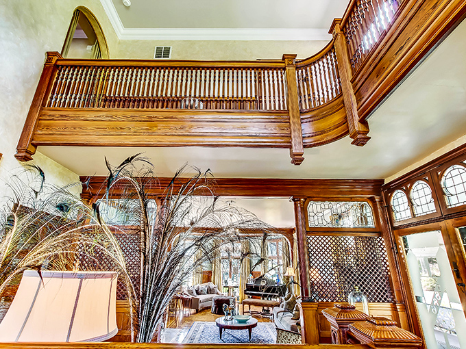 Wooden wonders that would make a master carpenter weep. This balcony is craftmanship at its finest.
