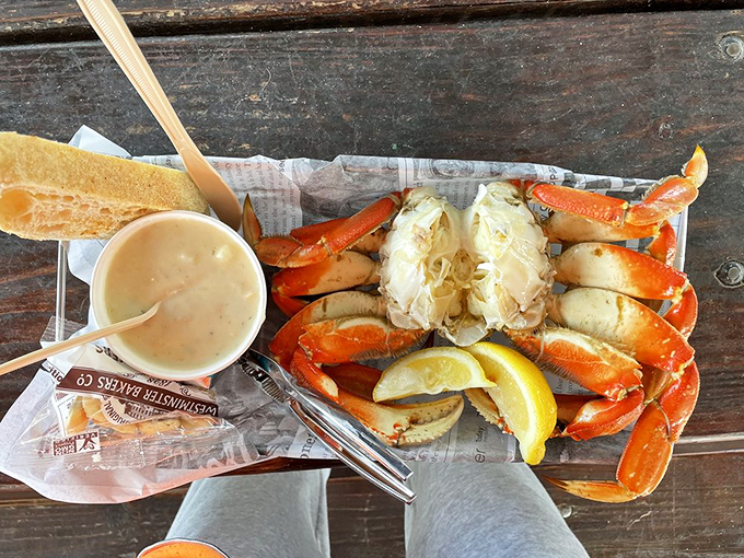 Crab-tastic! This plate is so fresh, you can almost hear the waves crashing. Don't be shellfish, share with your friends!