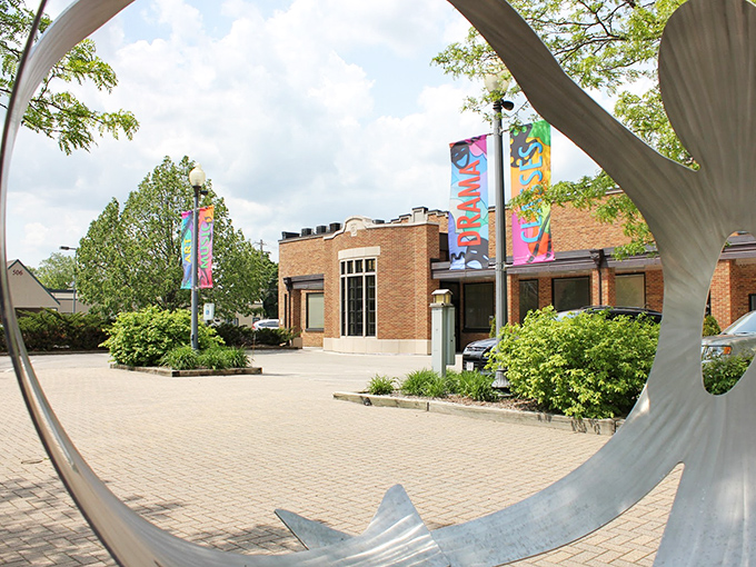 The Plymouth Arts Center: Where creativity flows like fondue. It's a feast for the eyes that'll leave your artistic appetite thoroughly satisfied.