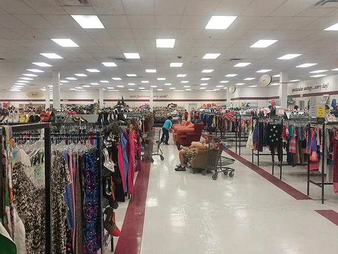 "The United Nations of Bargain Hunting." Shoppers of all stripes unite in their quest for the perfect secondhand score.