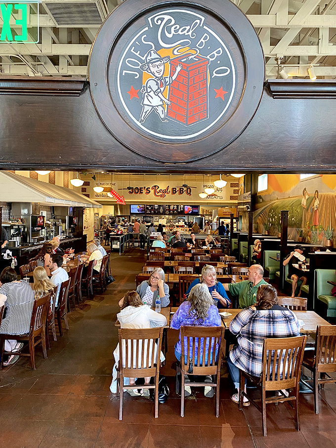 Happy faces, full bellies! Joe's diners look like they've just won the BBQ lottery &ndash; and in a way, they have!