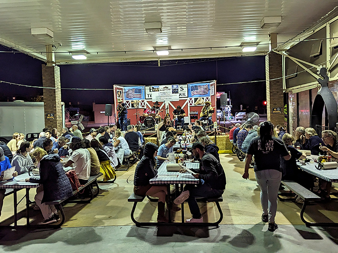 Night owls unite! This BBQ joint's after-dark scene is hotter than their smoker &ndash; and twice as satisfying.