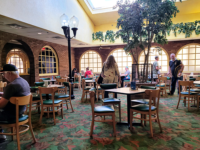 Pizza brings people together! Marion's dining room is buzzing with the happy chatter of folks united in their love for a good slice.