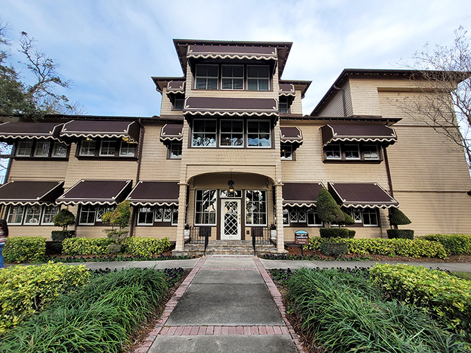 The Casements: Rockefeller's idea of a beach cottage. With 40 rooms, it's perfect for those times when the whole Standard Oil gang drops by.