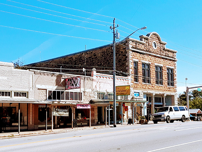 Llano: Where the deer and the antique lovers play. This courthouse is pinker than a flamingo's blush, and twice as eye-catching.