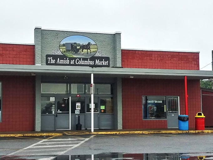 Step back in time with the Amish at Columbus Market. It's like Little House on the Prairie, but with better baked goods and less typhoid fever!