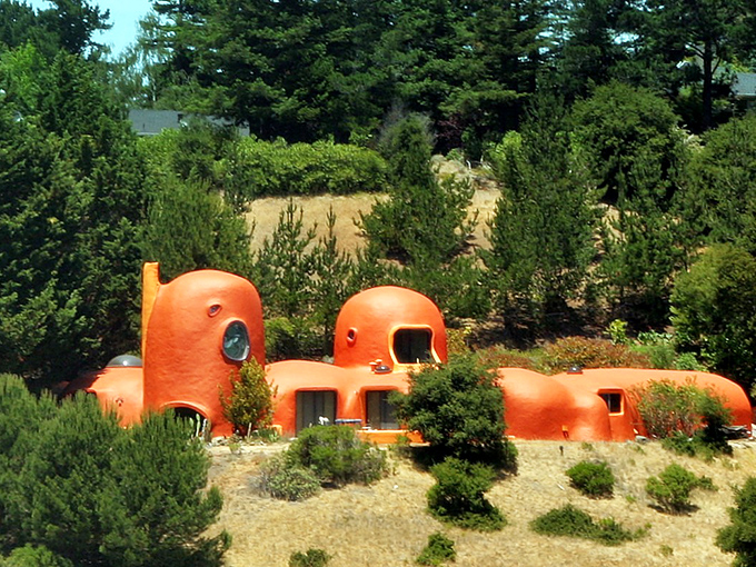 Yabba-dabba-view! This Stone Age-inspired abode is what happens when Fred Flintstone wins the prehistoric lottery.