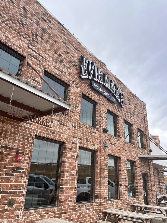 Step into Evie Mae's flavor rodeo! Where every bite is like winning the barbecue lottery &ndash; smoky, juicy, and oh-so-Texan.