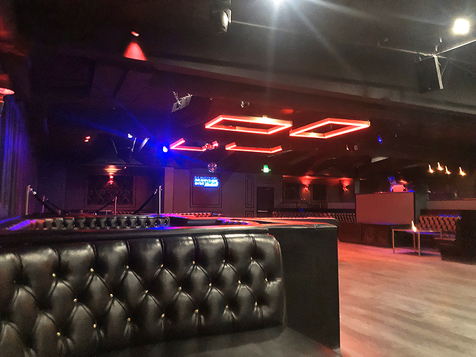 Dining in the dark at Opaque: Where your taste buds take center stage and your eyes get the night off. A truly illuminating experience!