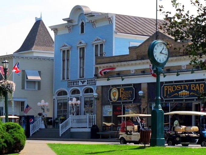 Put-in-Bay: Where golf carts rule the roads and Lake Erie wine flows freely. Island life, Ohio-style – no passport required!