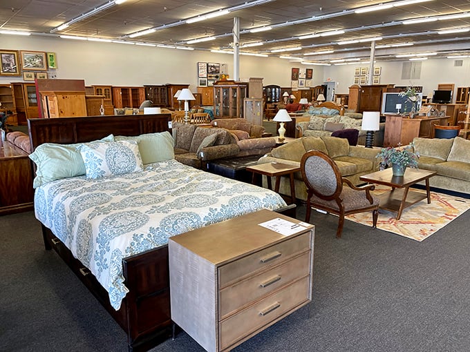 Bedroom bliss on a budget! These cozy setups will have you hitting snooze more often than you'd like to admit.