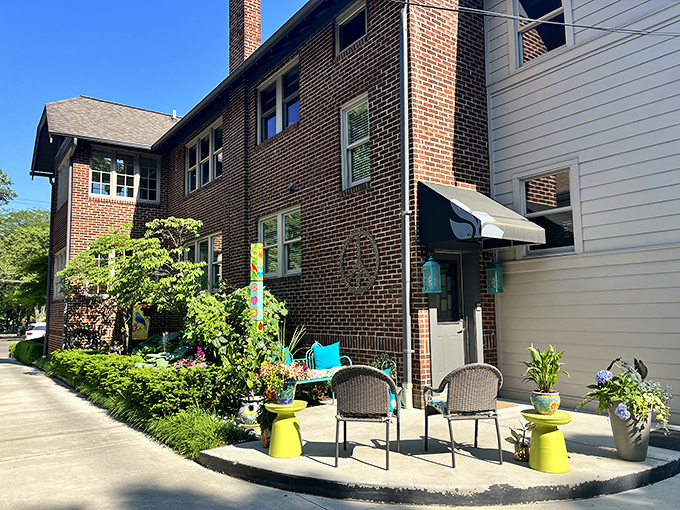 Secret garden vibes! This hidden gem of a patio is where you'll sip evening cocktails and trade travel tales with new friends.