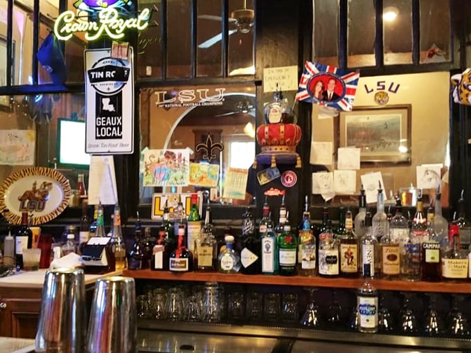 The bar at Doe's: where bourbon flows like water and LSU pride runs deeper than the Mississippi. Geaux Tigers, and geaux appetite!
