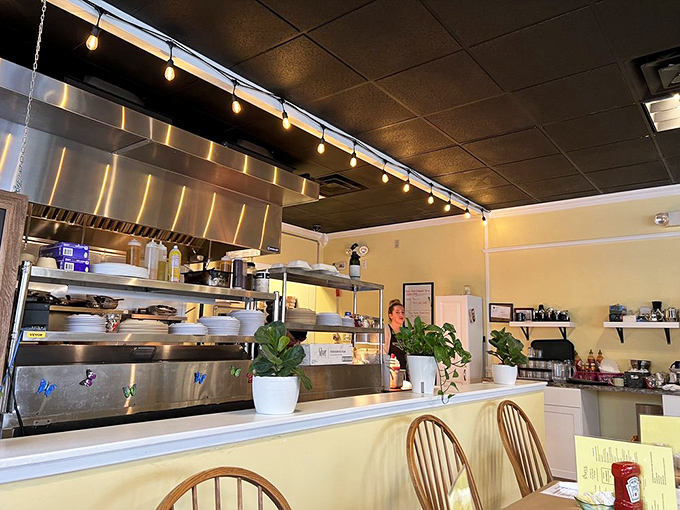 The breakfast wizards at work! Watch as they conjure up plates of morning magic.