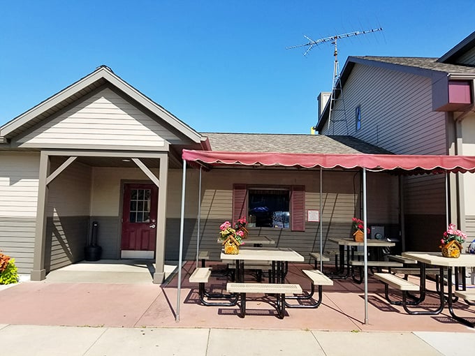 Who says you can't have your cake and eat it outside too? This charming outdoor seating area is perfect for al fresco indulgence.