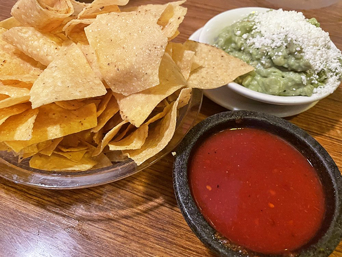 Chip-dipping paradise! This salsa and guacamole duo is the Batman and Robin of appetizers, ready to save you from hunger.
