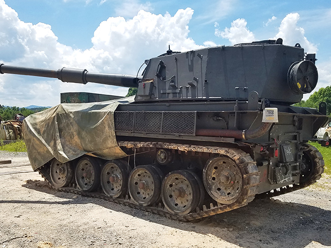 Up close and personal with a metal monster. It's like petting a dinosaur, if dinosaurs were made of steel and ran on diesel.
