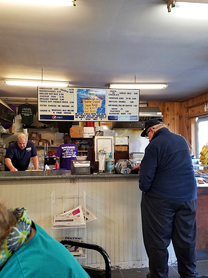 Where the magic happens! Watch in awe as your burger dreams become reality on this well-seasoned grill.