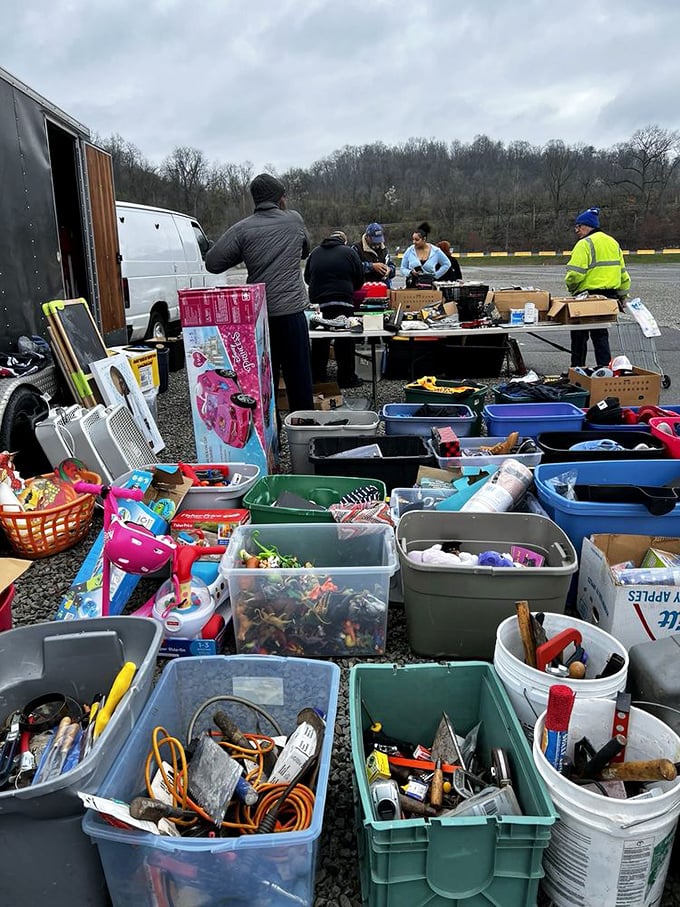Rain or shine, the bargains keep coming! These outdoor displays prove that treasure hunting is an all-weather sport.