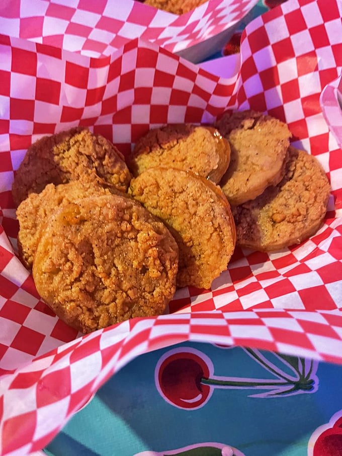 Green tomatoes never looked so good! These crispy, golden discs are the unsung heroes of Southern cuisine, ready to steal the spotlight on your plate.