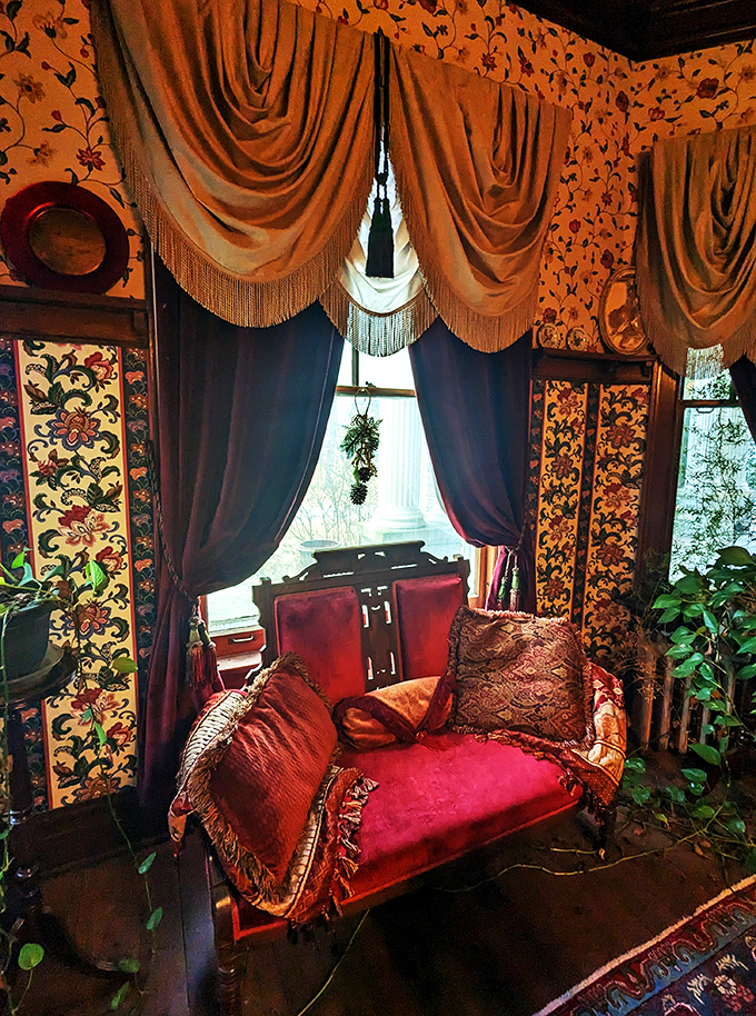 A nook so cozy, even Jane Austen would approve. Curl up with a good book and let the world outside fade away.