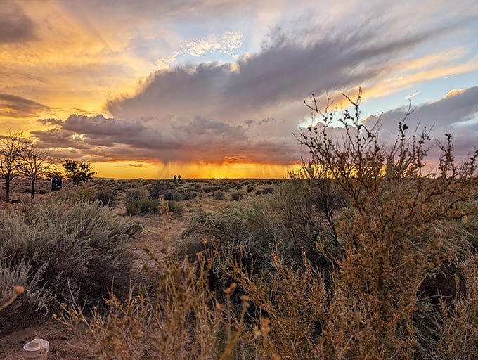Sunset paints the desert sky at Homolovi. It's like nature's own lava lamp, but with better special effects and no need for electricity.