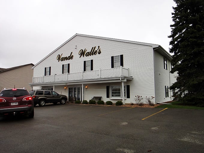 Home sweet home? More like candy sweet candy! Vande Walle's looks like the house every kid dreams of living in.