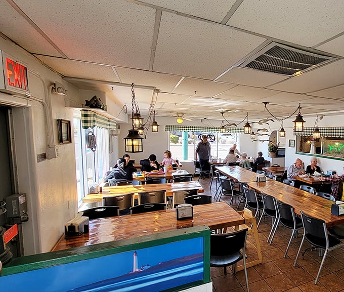Where strangers become friends over shared love of seafood. This dining room is buzzing with the energy of happy, well-fed patrons.