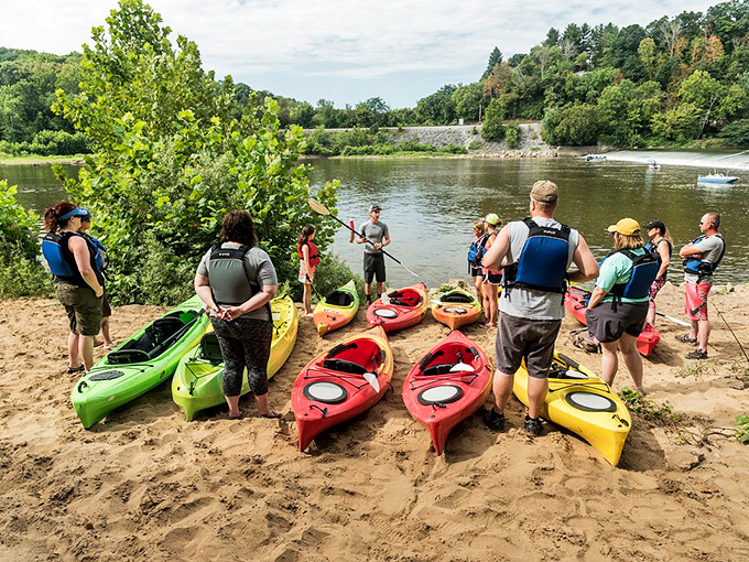 Kayaking in Marietta: where you can paddle your way to serenity. Just watch out for the occasional fish photobomb!