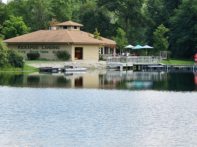 Hungry for adventure? Kickapoo Landing Cafe serves up sustenance with a side of scenery. Lake views free of charge!