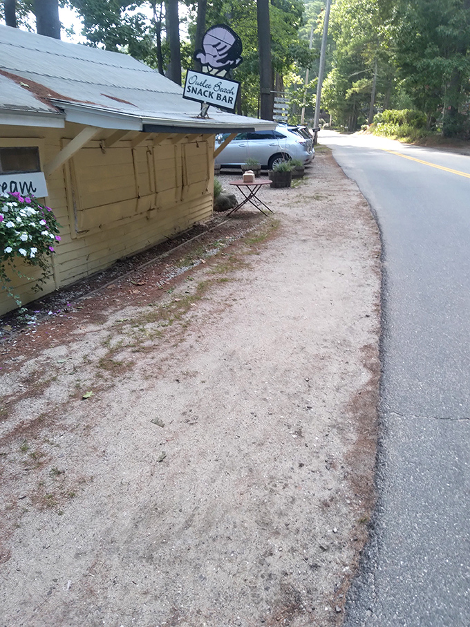 Snacks with a view! This quaint snack bar proves that in Maine, even pit stops come with a side of scenic beauty.