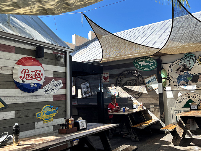 Wall art that speaks to the soul! This eclectic decor is a feast for the eyes – almost as satisfying as the feast on your plate.