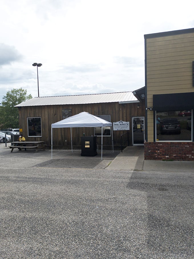 Al fresco dining, Big Mike's style. Because sometimes you need a side of fresh air with your main course of awesome.