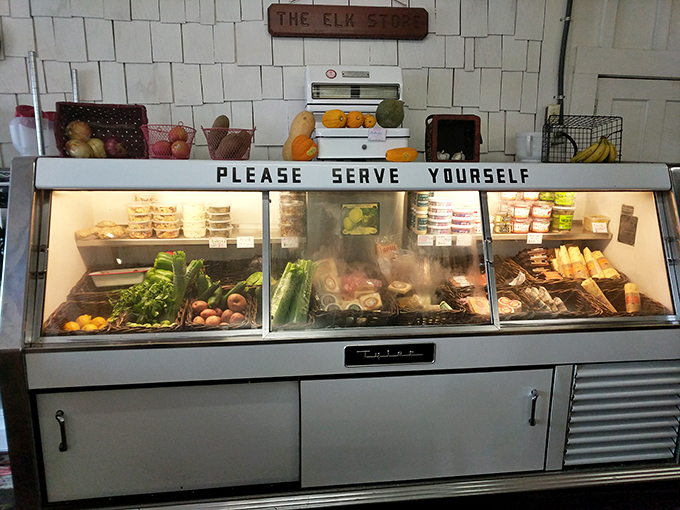 "Please serve yourself," says the sign. Don't mind if I do! This fresh produce display is like a farmer's market in miniature.