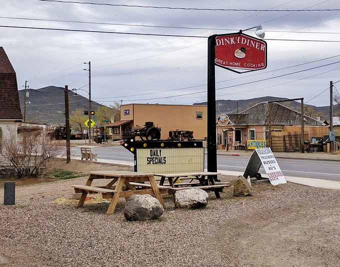 Al fresco dining, Goldfield style! This outdoor seating area is perfect for soaking up the Nevada sun while you soak up some local flavor.