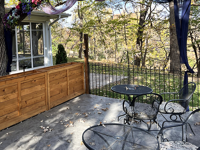 Al fresco dining with a side of enchantment! This outdoor nook offers a breath of fresh air and a sprinkle of fairy-tale magic.