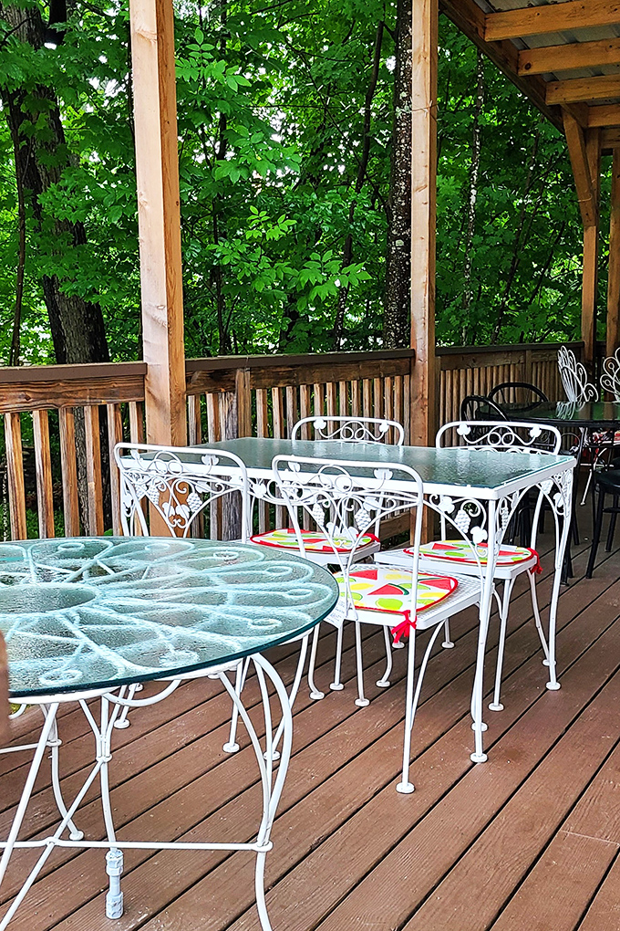Who says you can't have your pancakes and eat them too? This charming patio offers a side of fresh air with your meal.