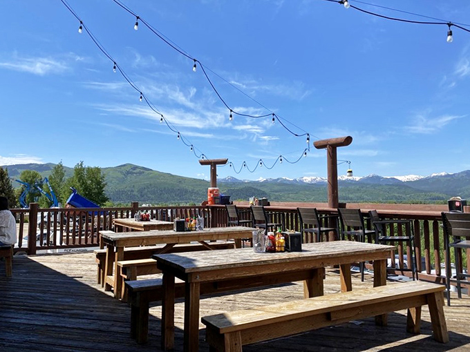 Al fresco dining with a view that'll make your Instagram followers weep with envy. #NoFilterNeeded