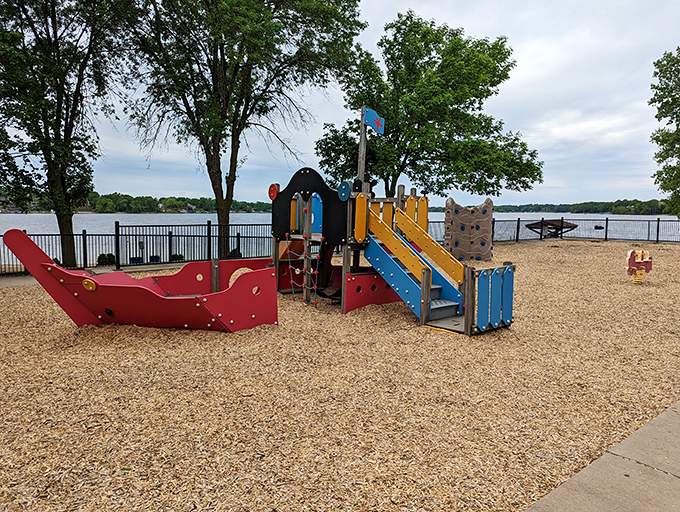 A playground fit for pint-sized pirates and landlubber adventurers alike. Parents, prepare for pleas of "five more minutes!" on repeat.