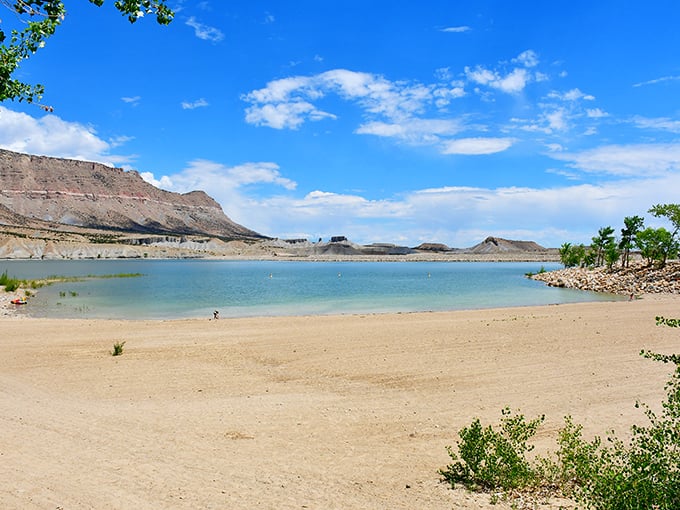 Beach day in the desert? You bet! Swap ocean waves for mountain views, and you've got yourself a landlocked paradise.