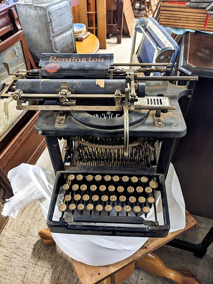Writer's block, begone! This Remington typewriter looks ready to channel the spirit of Hemingway&hellip; or at least help you write a really fancy grocery list.