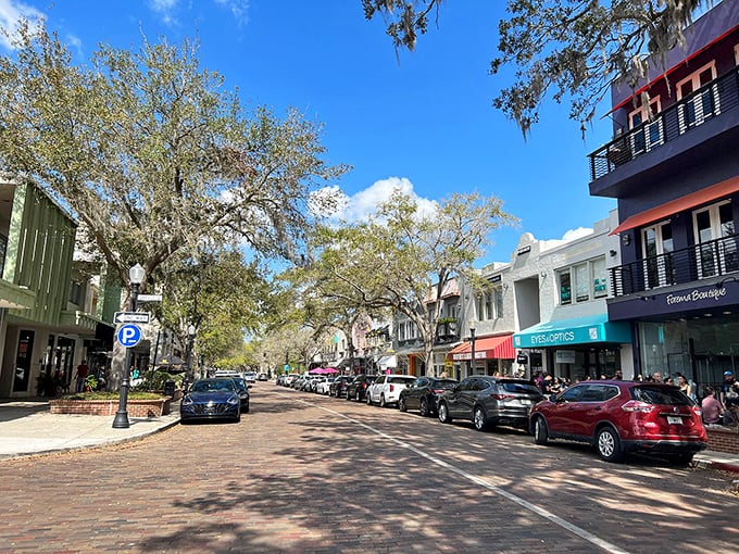 Winter Park: Gatsby-esque glamour meets college town energy. Sip champagne while debating philosophy &ndash; how's that for multitasking?